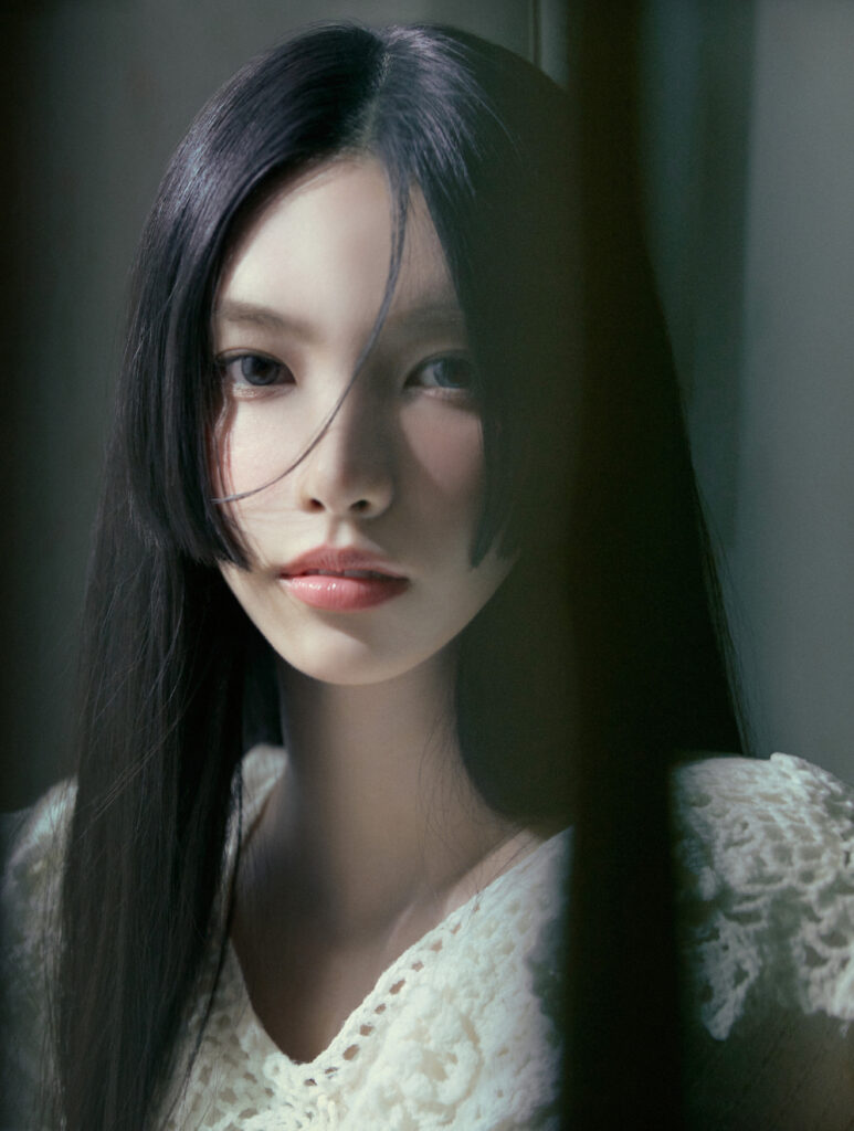 HYBE 4th Generation Girl Group ILLIT Debut (2024.03.25) , ILLIT ...